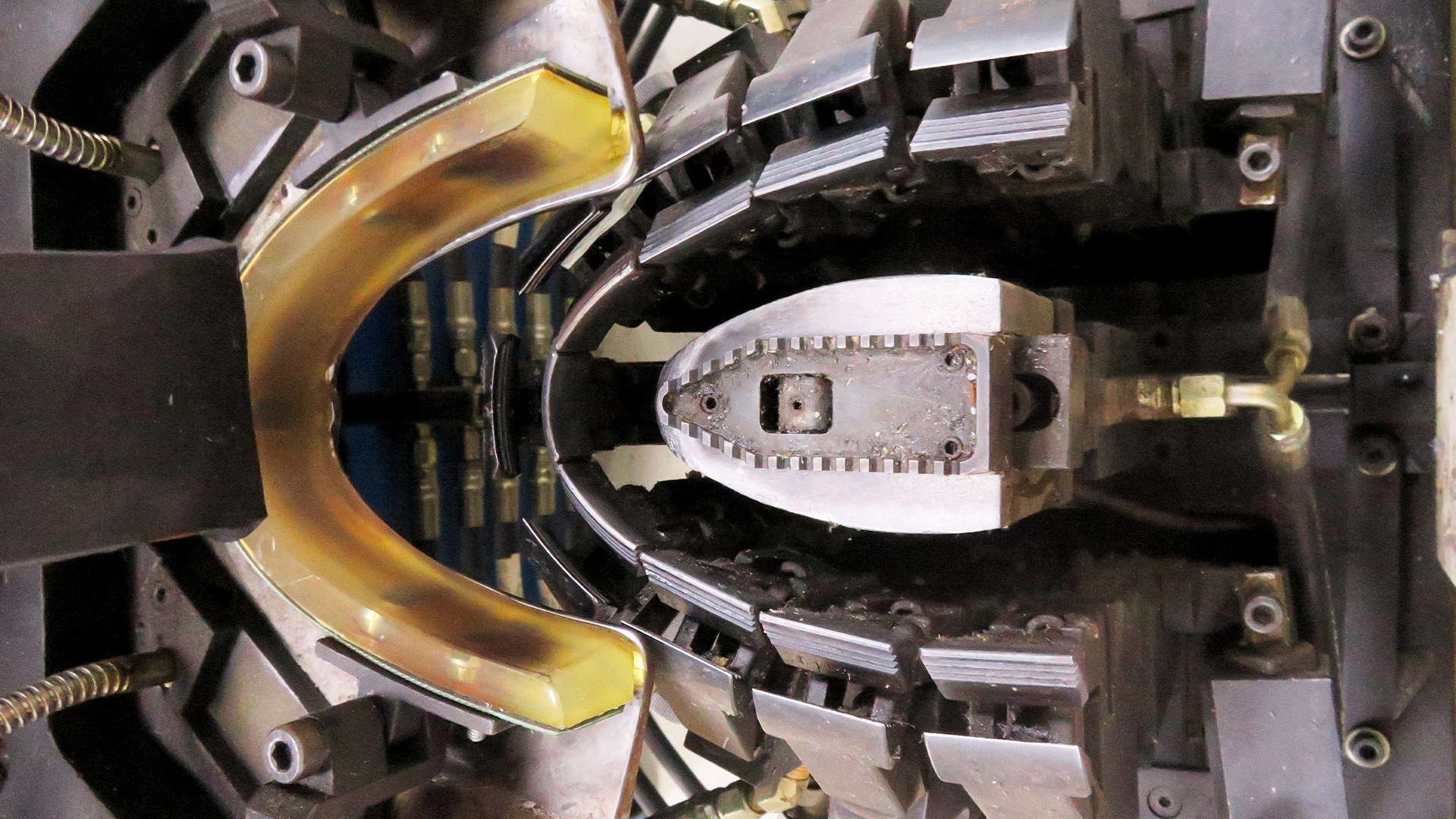 Advanced Manufacturing Group | Our Services